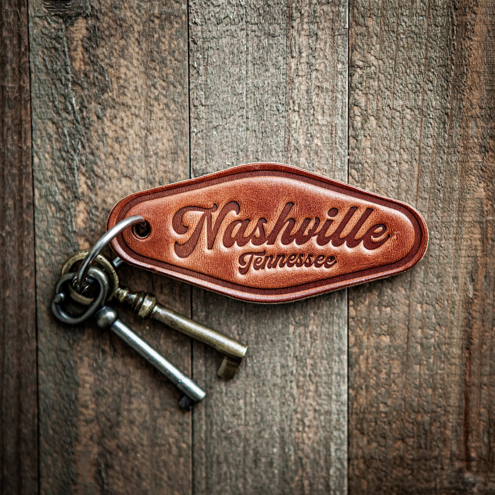 Nashville Tennessee Script Keychain Motel Style – Sugarhouse Leather